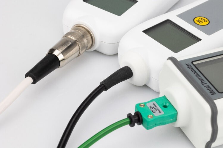 The Ultimate Digital Thermometer Guide — Types, Features & Probes – ETI ...