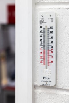 What is the Optimal Office Temperature? – ETI Temperature Blog