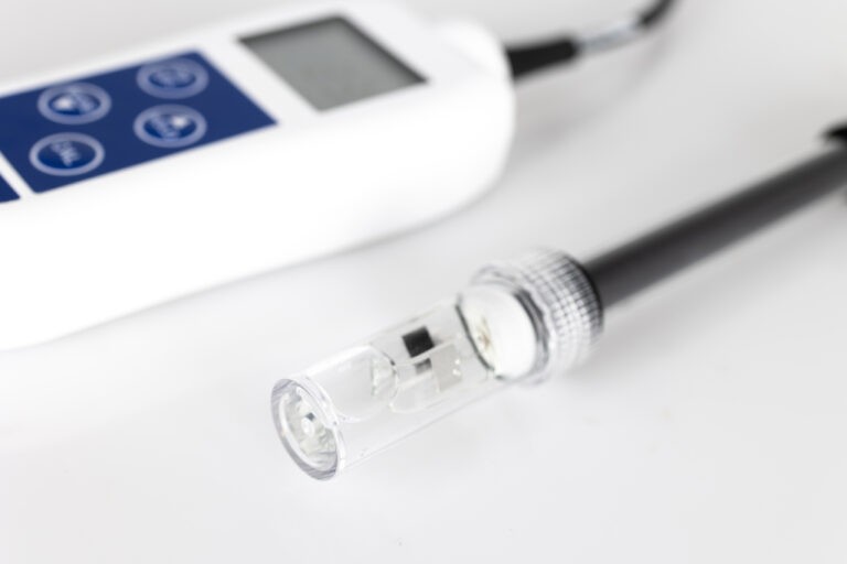 How to Test the Electrical Conductivity of Solutions – ETI Temperature Blog